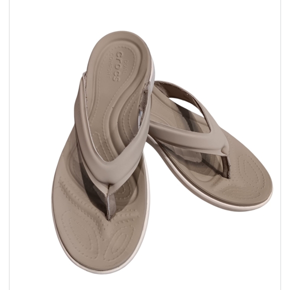 CROCS | Shoes | Crocs Capri V Womens Tan Sandals Sz W8 | Poshmark